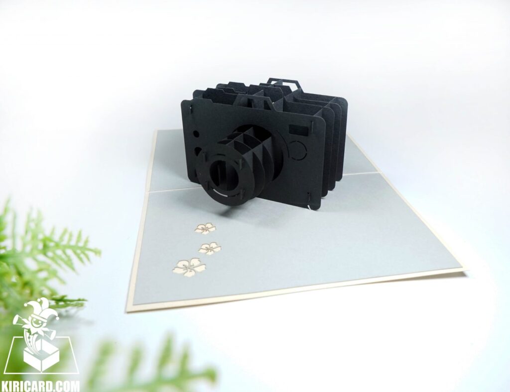 Camera Pop Up Card - Kiricard