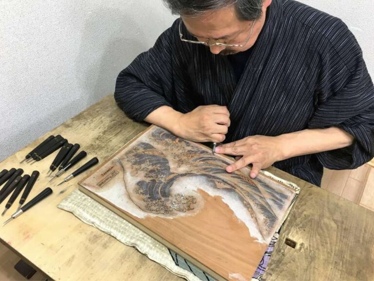 25+ Amazing Traditional Craft Techniques From Around the World